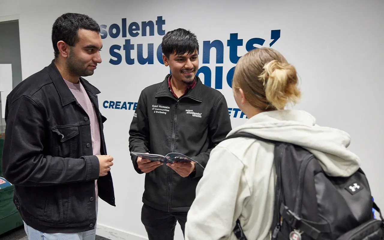 52 weeks to go - Starting uni: a checklist | Southampton Solent University